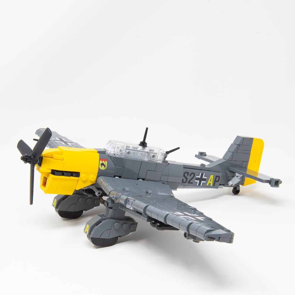 Junkers Ju 87 B-2 Stuka | 1:45 Scale. – Panzer Bricklabs